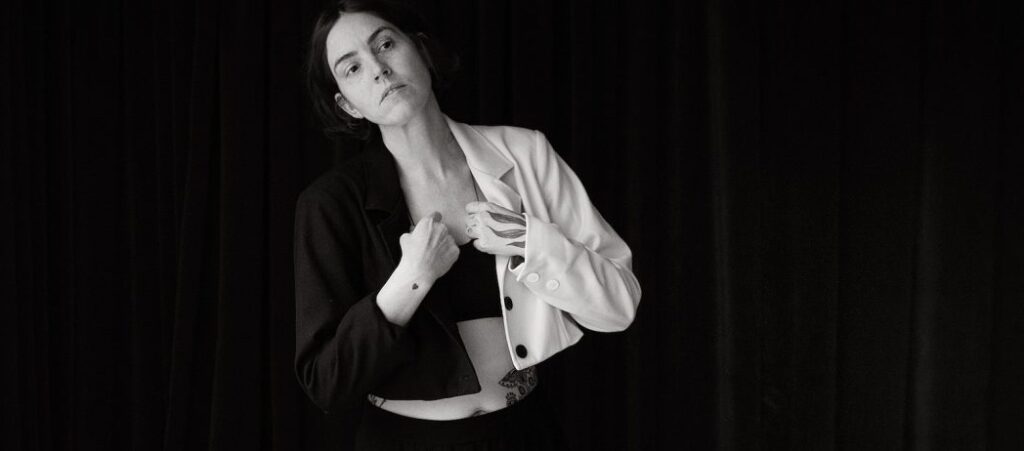 Singer/Songwriter Emma Ruth Rundle Announces Vinyl Only Release “Some ...