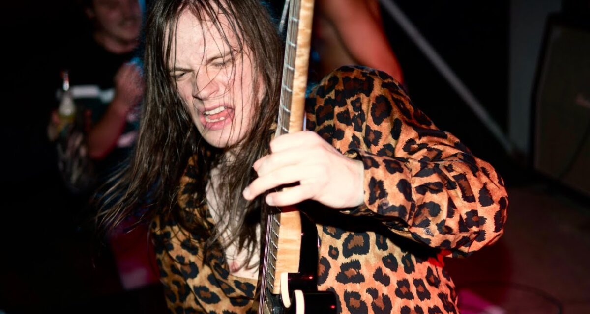 Deraps: The Next Van Halen? More Like Van Failin’. - Southeast of Heaven